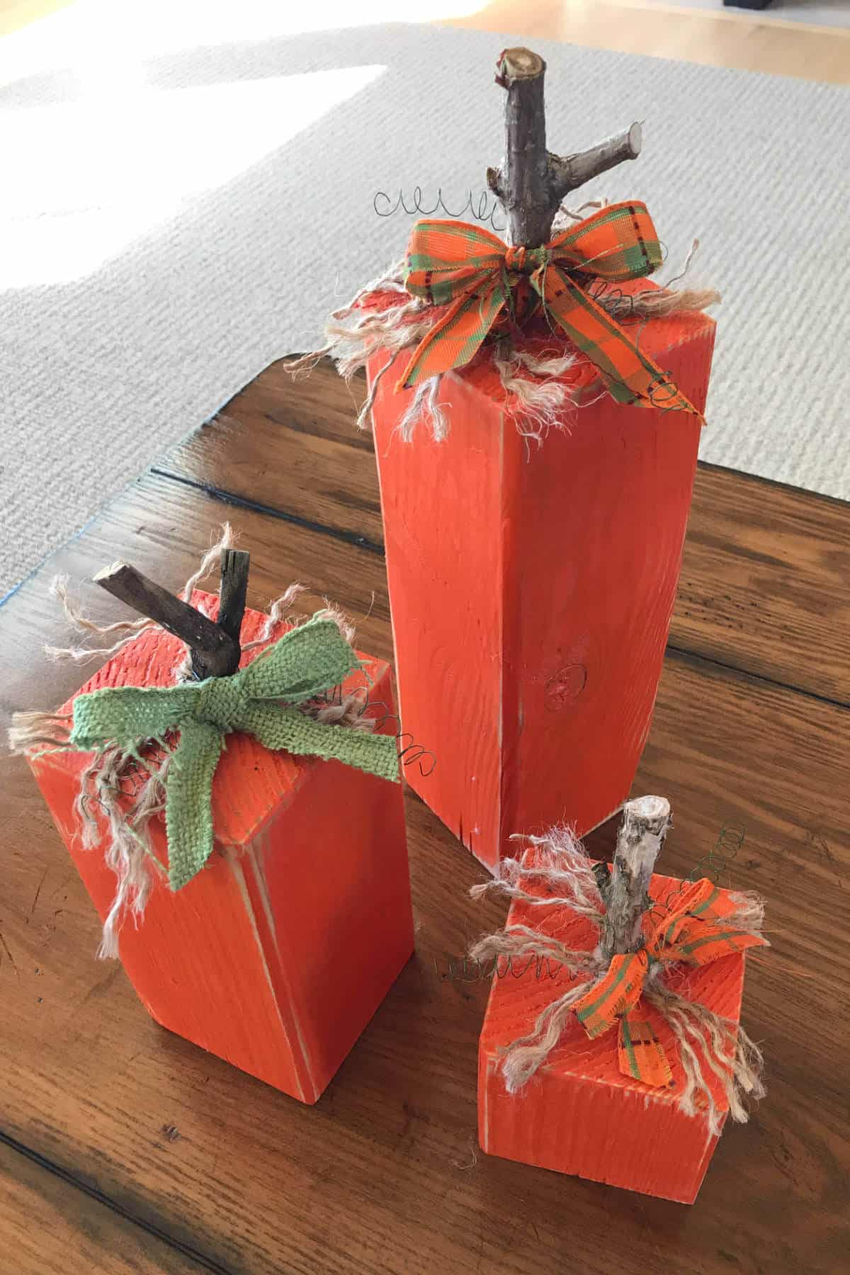 How To Make 4 X 4 Pumpkins - Sunshine and Rainy Days