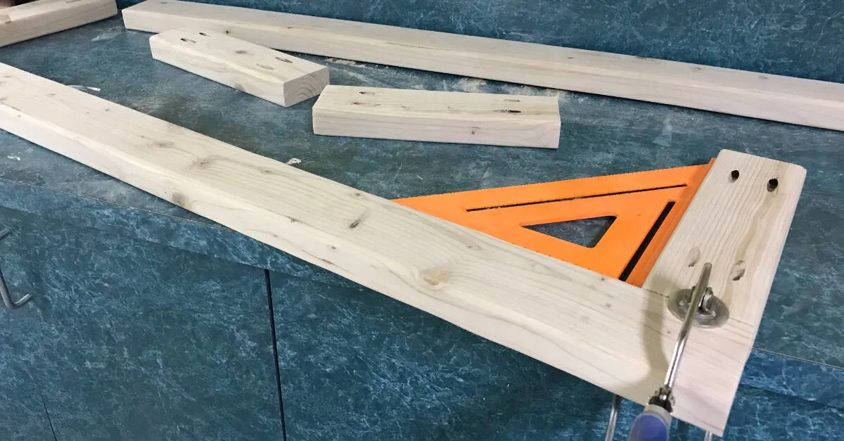 Easy Decorative DIY Mirror - Sunshine and Rainy Days