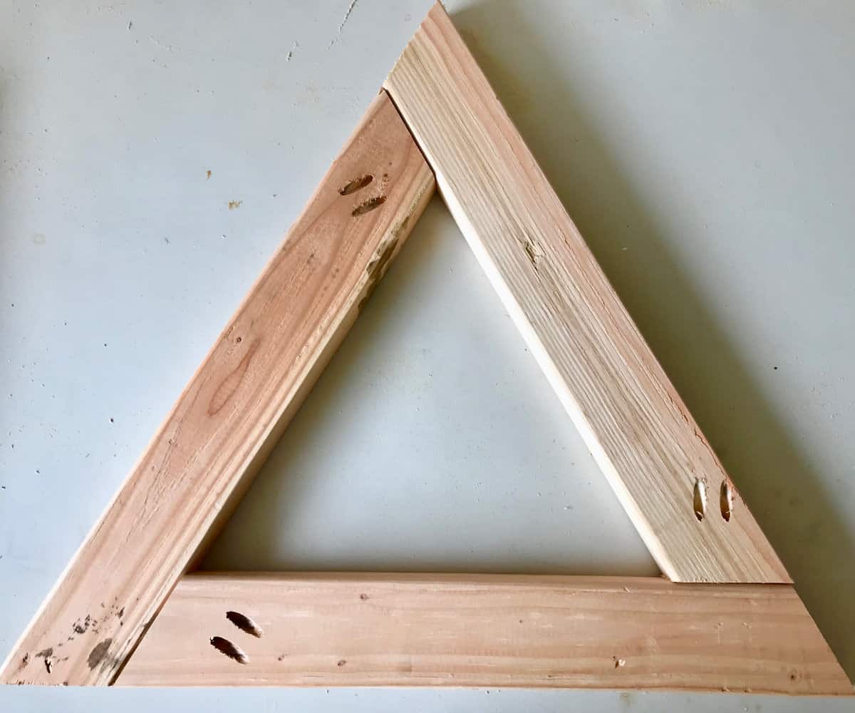 DIY Photo Backdrop Wall On Wheels (it folds too) - Sunshine and Rainy Days