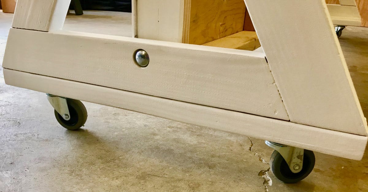 DIY Photo Backdrop Wall On Wheels (it folds too) - Sunshine and Rainy Days