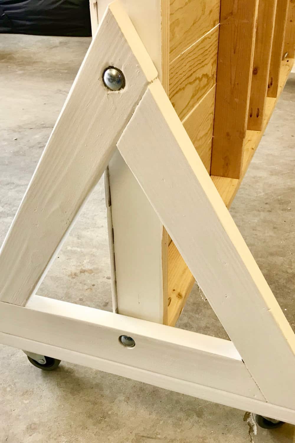 DIY Photo Backdrop Wall On Wheels (it folds too) - Sunshine and Rainy Days