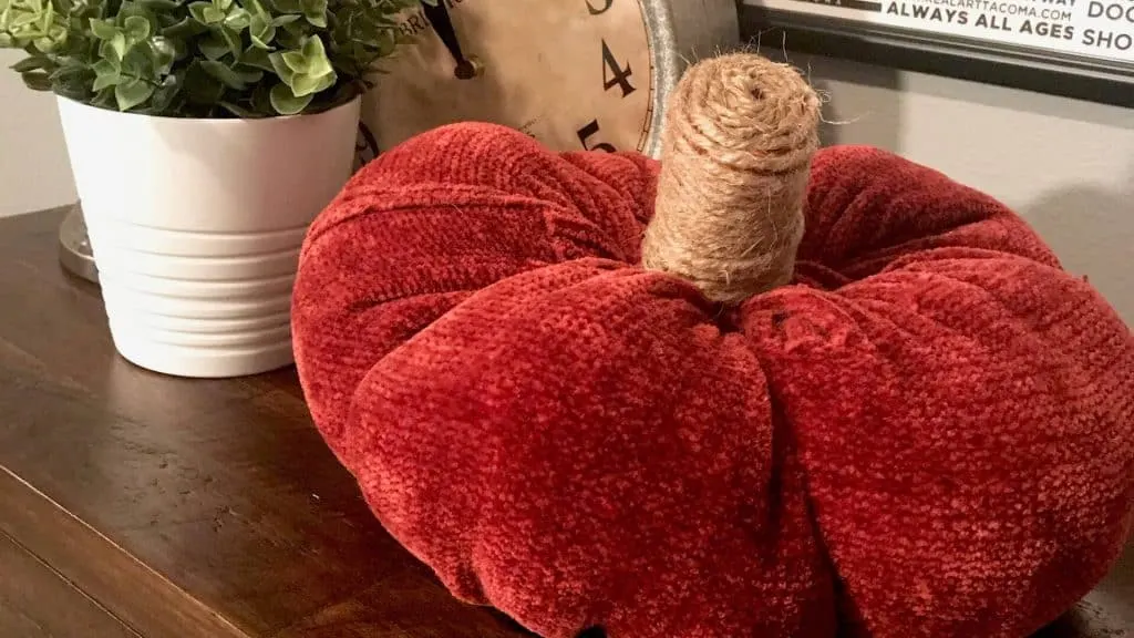 How To Make Sweater Pumpkins - Sunshine and Rainy Days