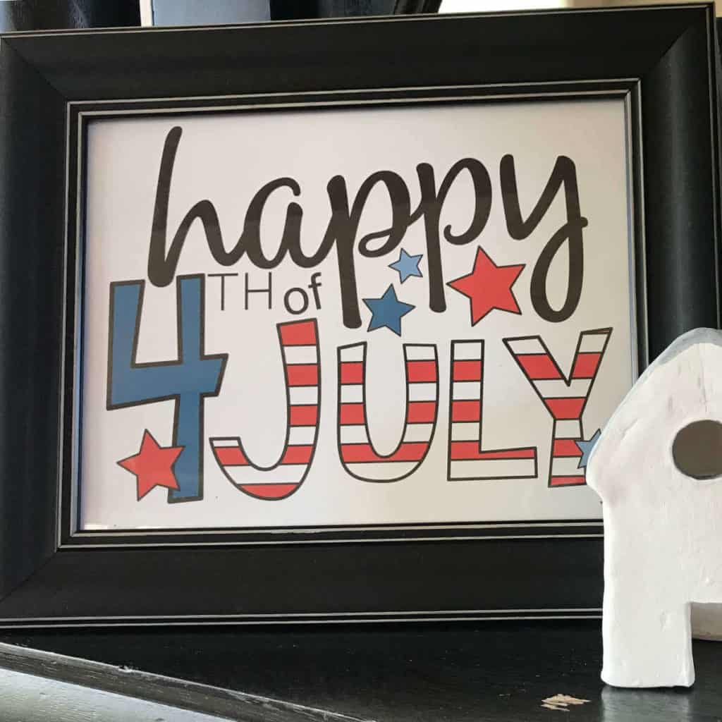 Happy 4th of July Sign To Print At Home - Sunshine and Rainy Days