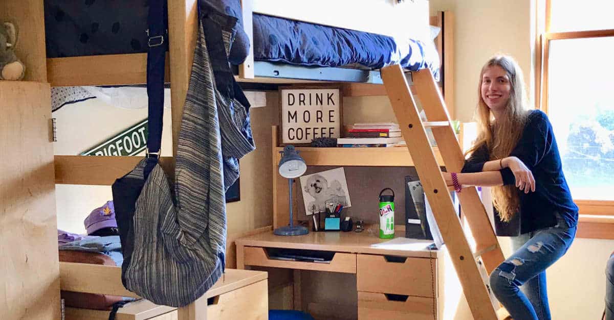 Dorm Room Essentials You Actually Need - Sunshine and Rainy Days