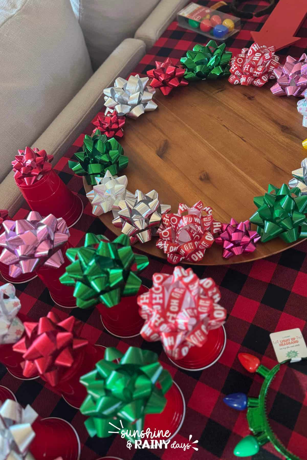 Spin To Win Christmas Bow Game Printables - Sunshine and Rainy Days